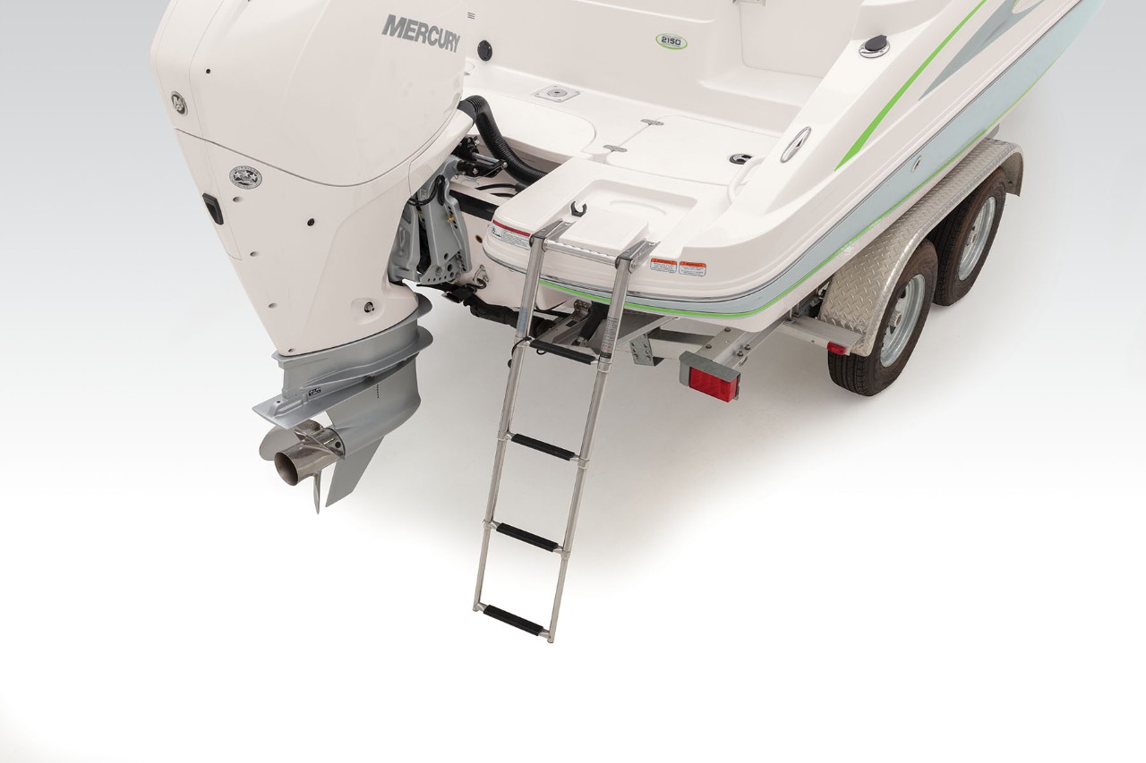 2150 CC - TAHOE Center-Console Deck Boat