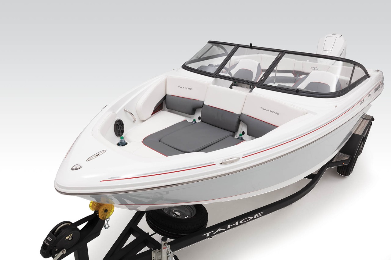 210 S - TAHOE Sport Series Bowrider